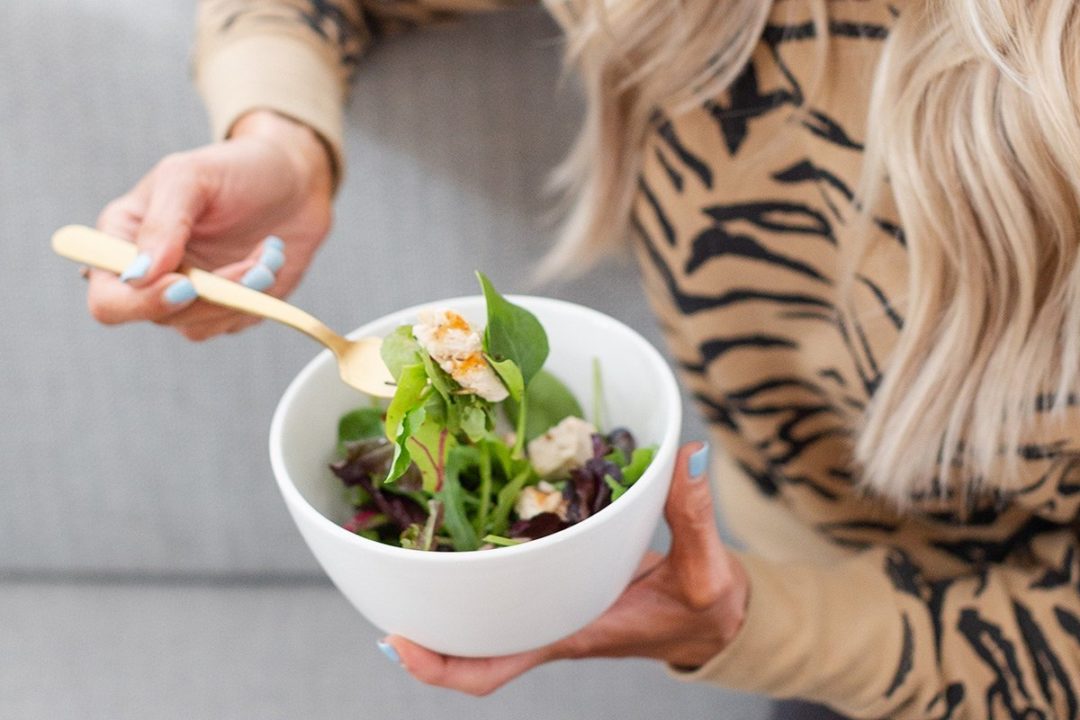 Keep It Simple: Health + Nutrition Tips for Everyday Living - Heidi Powell